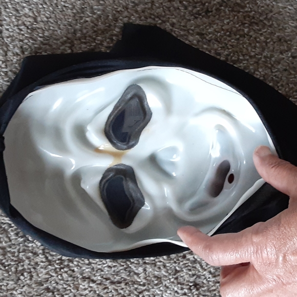 Easter Unlimited | Holiday | Vintage Easter Unlimited Scream Wassup ...